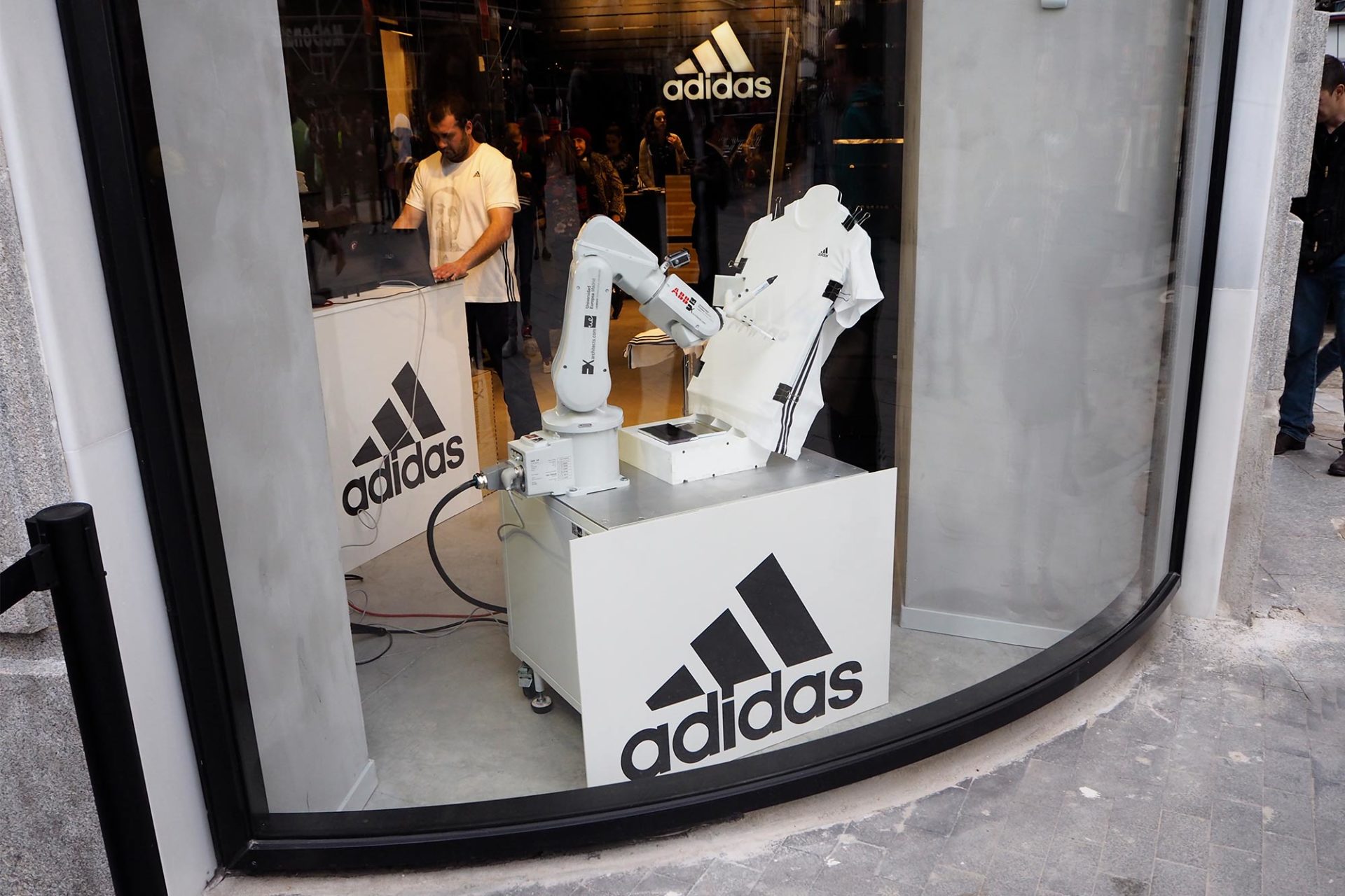 Retratos Robots adidas - EXarchitects Arquitectura, diseño paramétrico ...