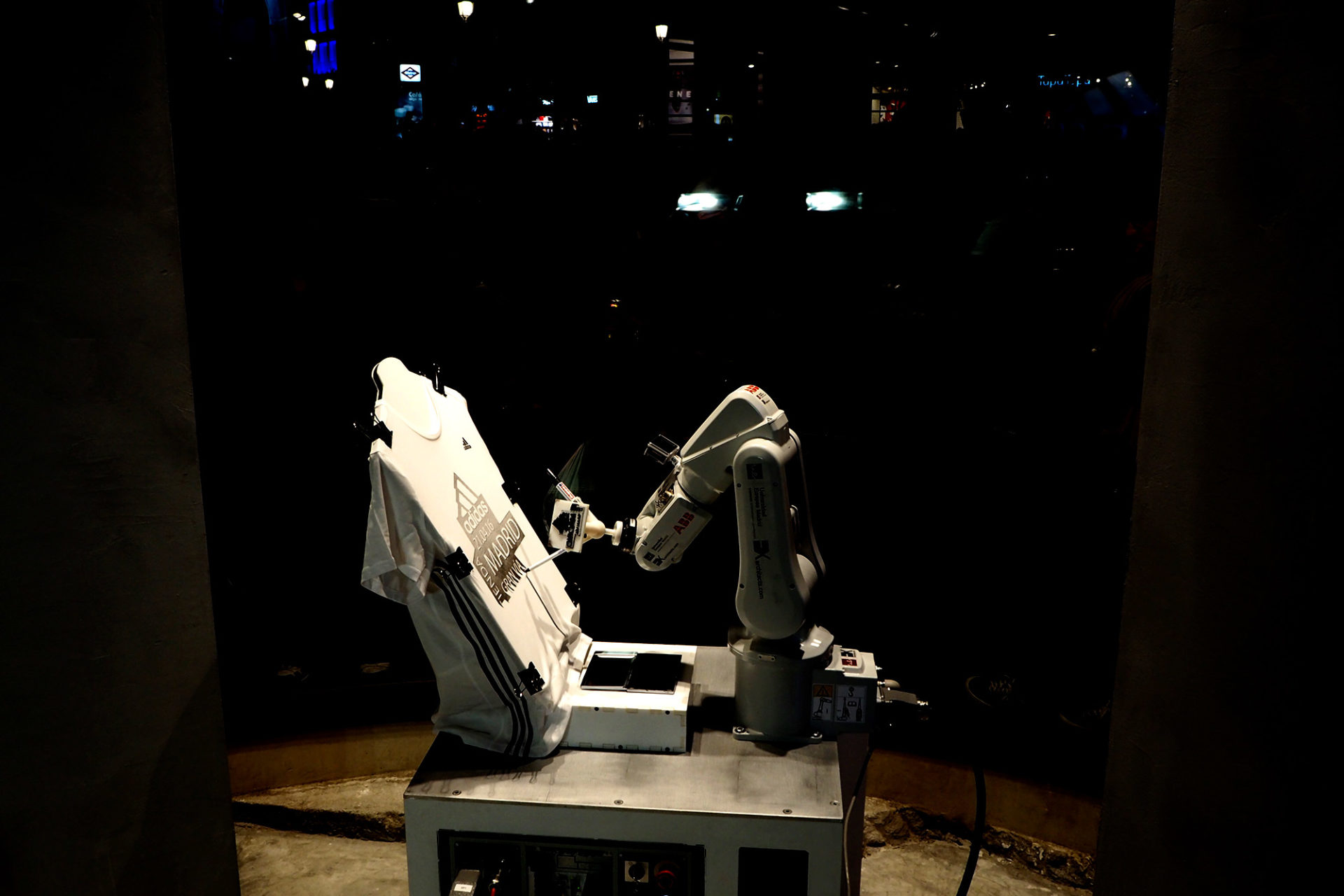 Retratos Robots adidas - EXarchitects Arquitectura, diseño paramétrico ...